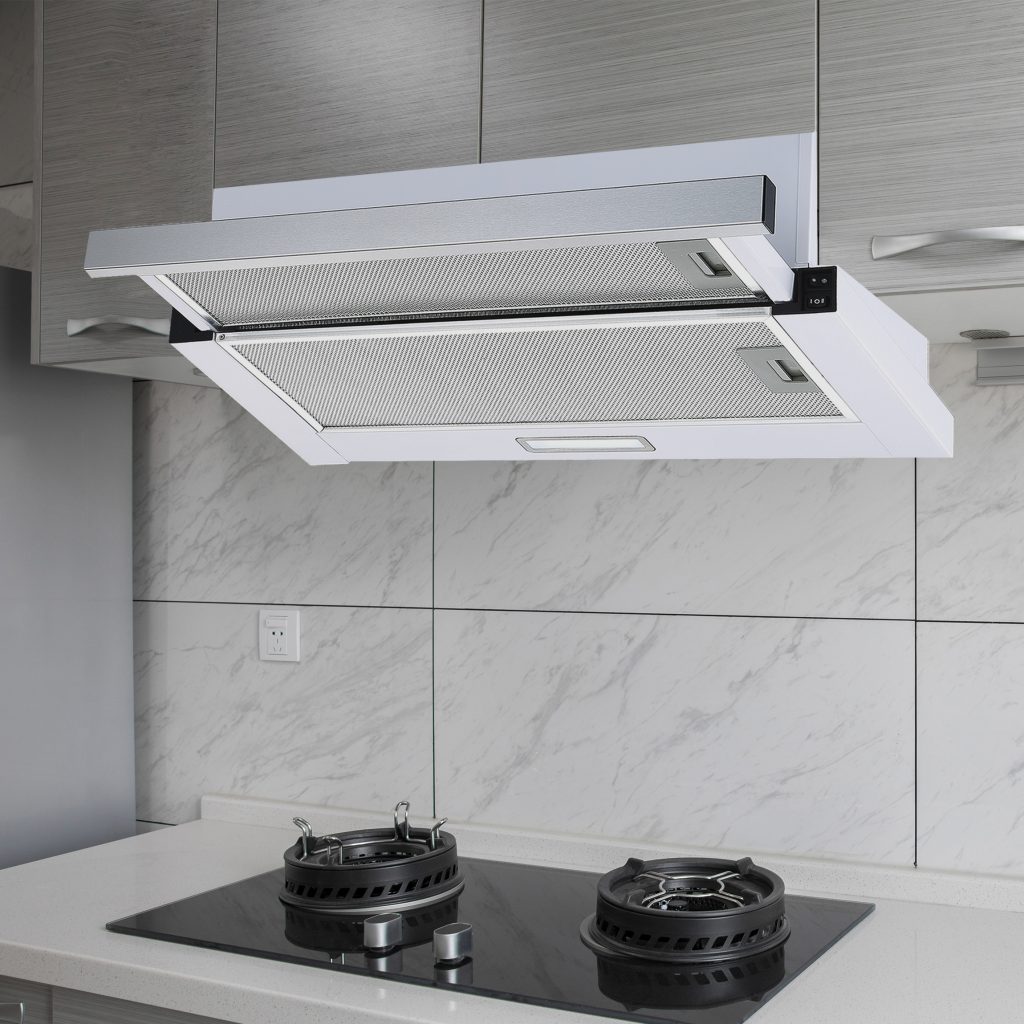 Evaporate the smoke from your kitchen with the 60cm Slide Out Rangehood